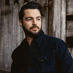 Chayce Beckham feat. Gareth - Tickets & Info | Blue Gate Theatre ...