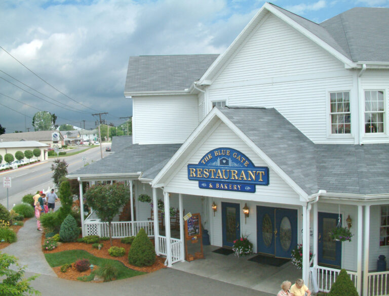 Fascinating History of the Riegsecker Marketplace – Blue Gate ...